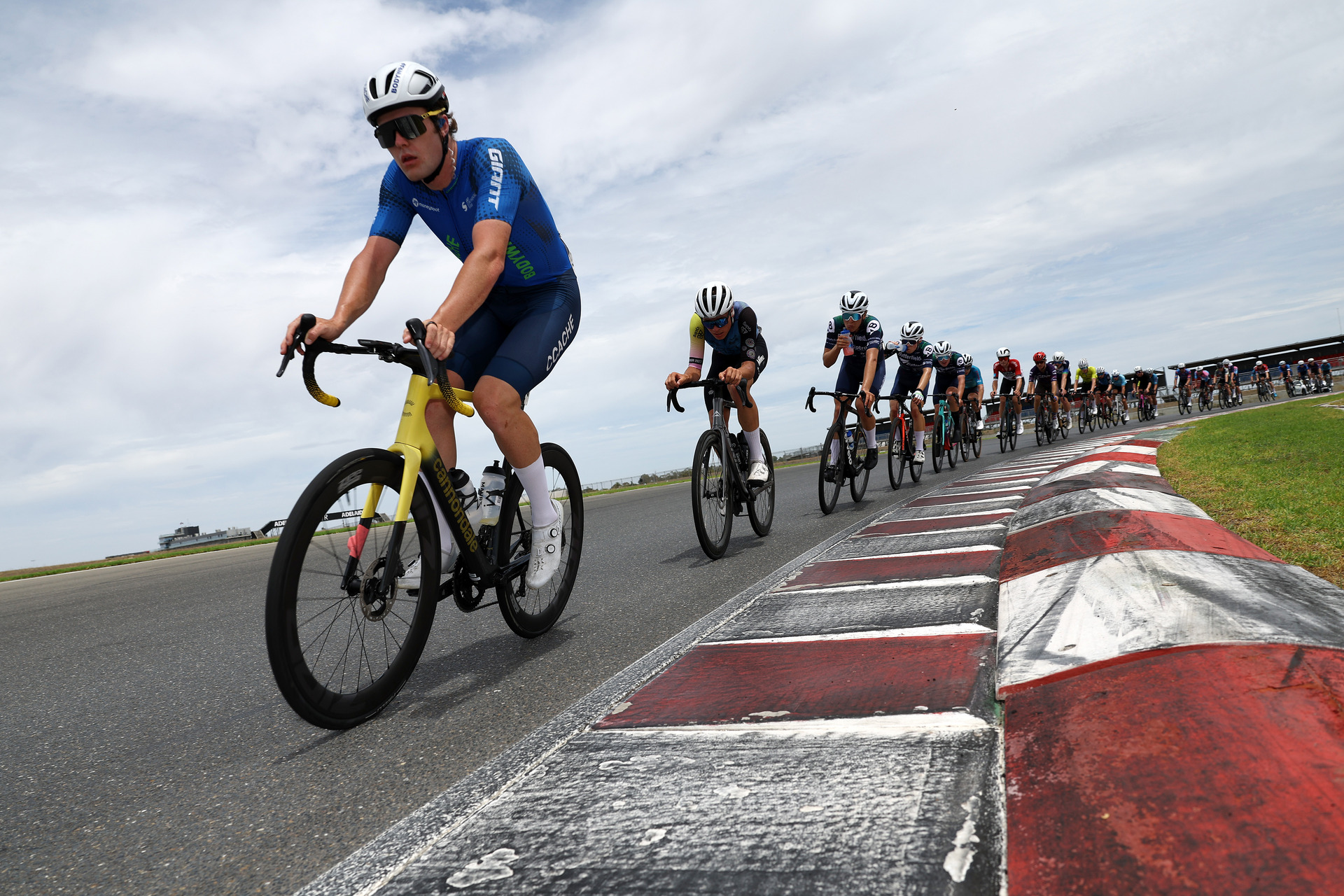 Q Tour - Stage 3 Lakeside Raceway Road Race | Brisbane Cycling Festival